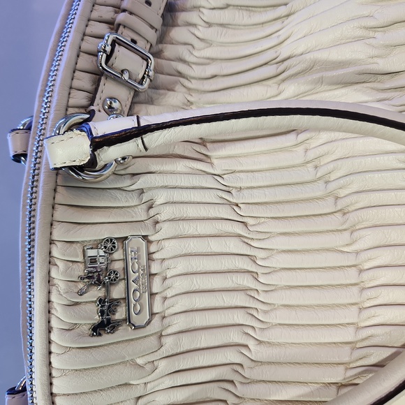 Coach | Bags | Coach Madison Gathered Leather Lindsey Satchel 8643 ...